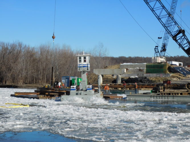 Bridge work continues despite cold | News, Sports, Jobs - The Journal